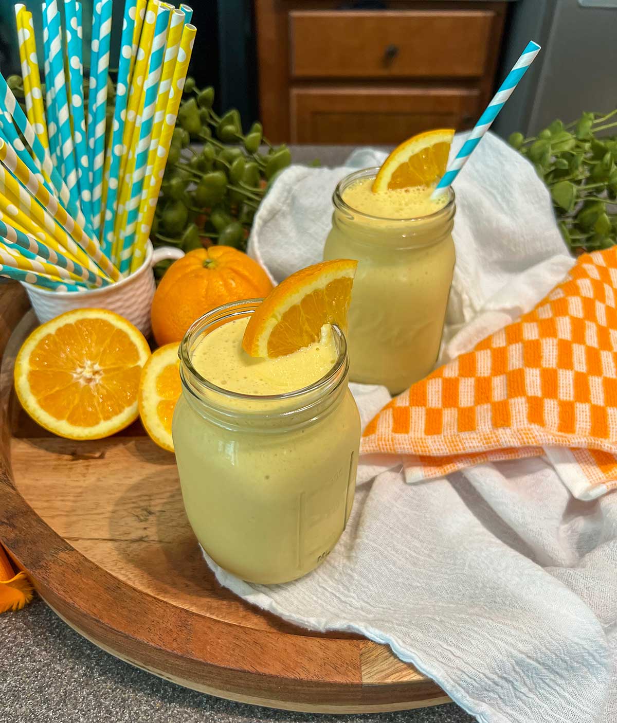 The Easiest Orange Julius Recipe (Tastes Like the Original)