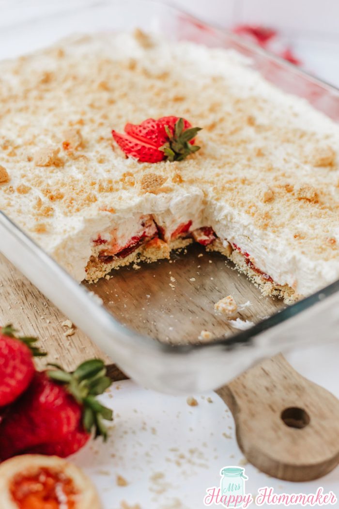 No Bake Strawberry Pudding Dessert — Delicious and Easy
